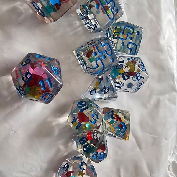 Retro Arcade Exclusive 11 Dice Set | Video Game Dice With Unique DND ...