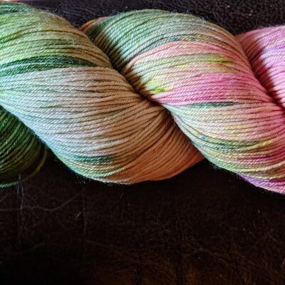 Azalea Hand Dyed Yarn / Handdyed Yarn, Sock Yarn, Wool Yarn Pink to ...