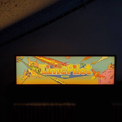 Custom Marquee Light Box Wood, Arkanoid Light Box, Arkanoid Wall Décor ...