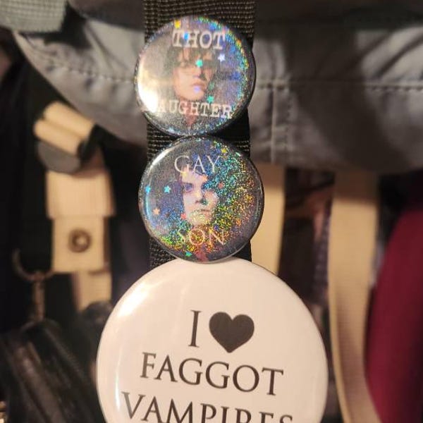 I Heart Vampires 32mm and 58mm Pins - Etsy