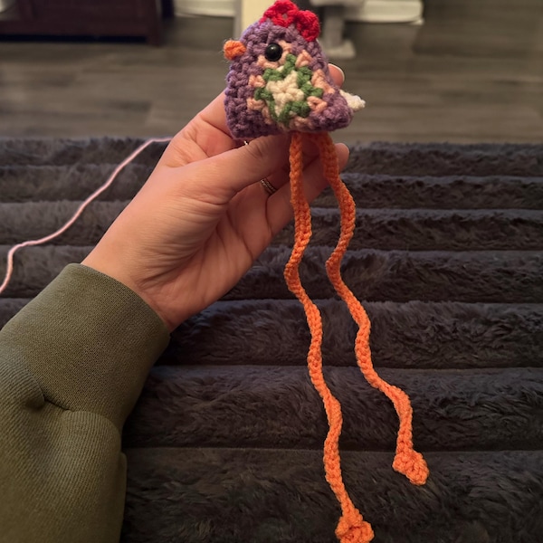 Crochet Colorful Chicken Bookmark Pattern - Easy DIY Tutorial & Unique ...