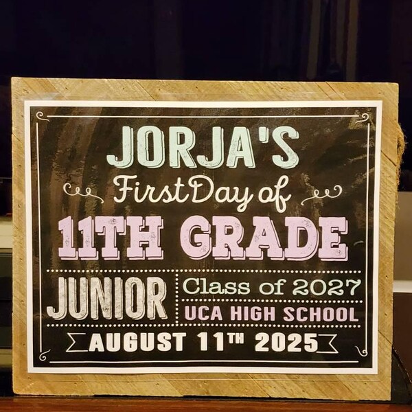 First Day of Junior Year Sign Printable Photo Prop Modern Sign First ...