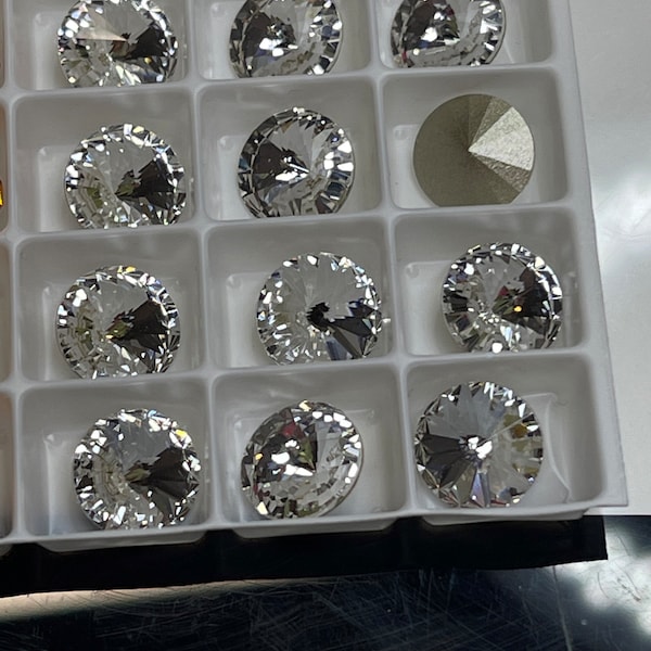 12 Pieces 8mm 1088 Light Grey Opal Crystal 39ss Chatons - Etsy