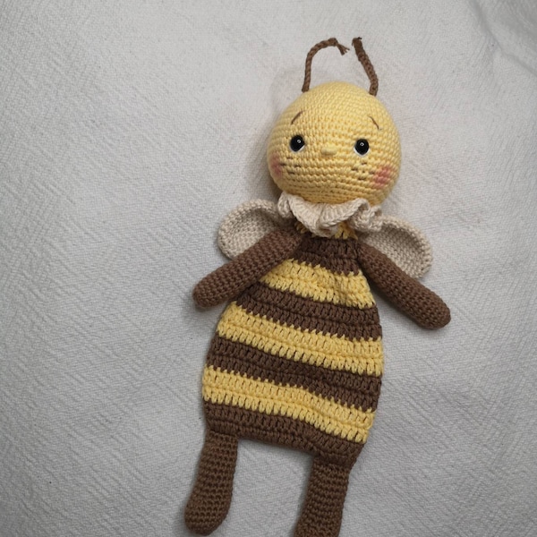 Bee Lovey Blanket Pattern. Snuggler Crochet Toy. - Etsy