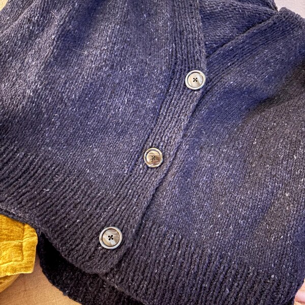 Five Gold Frog Plastic Buttons With a Glossy Finish- Shank Buttons ...