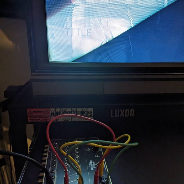 HD Analog Glitch Device - Video Breaker - Etsy