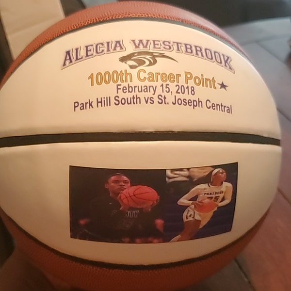 Personalized Custom Mini Volleyballs for Coaches' Gifts, Senior Gifts ...