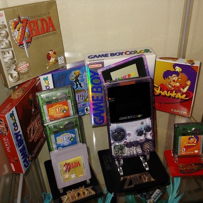 Nintendo Game Boy Classic and Color Three Cartridges Acrylic Display ...