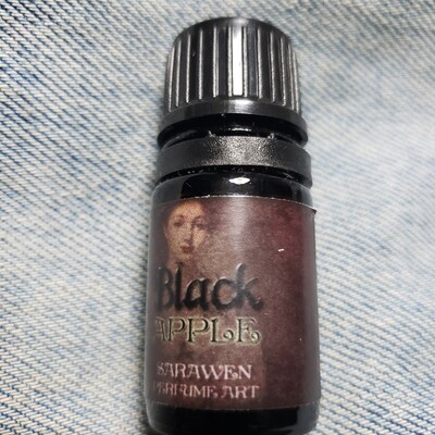 DORIAN Perfume Oil 5ml I Gothic Victorian Inspired - Etsy