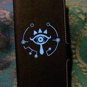 Sheikah Slate Eye Symbol Vinyl Sticker Inspired by Breath of the Wild ...