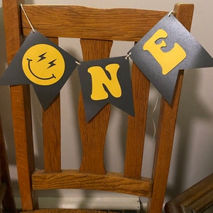 One Happy Dude High Chair Banner Smiley Face One High Chair Banner ...