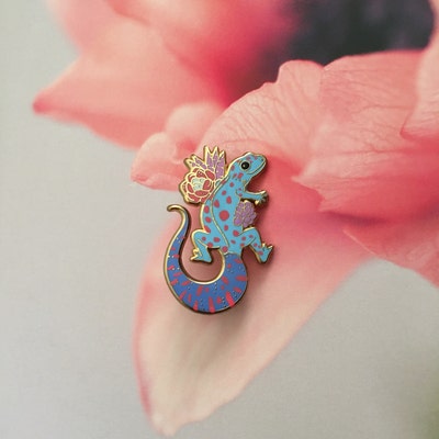 Blue and Hot Pink Spotted Gecko Pin, Gecko Pin, Enamel Pins, Enamel Pin ...
