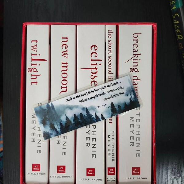 Twilight Saga Bookmark: Watercolor Laminated Cardstock With Tassel - Etsy