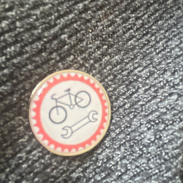 25mm Custom Metal Lapel Pin Badge Personalised With Your Design, Text ...