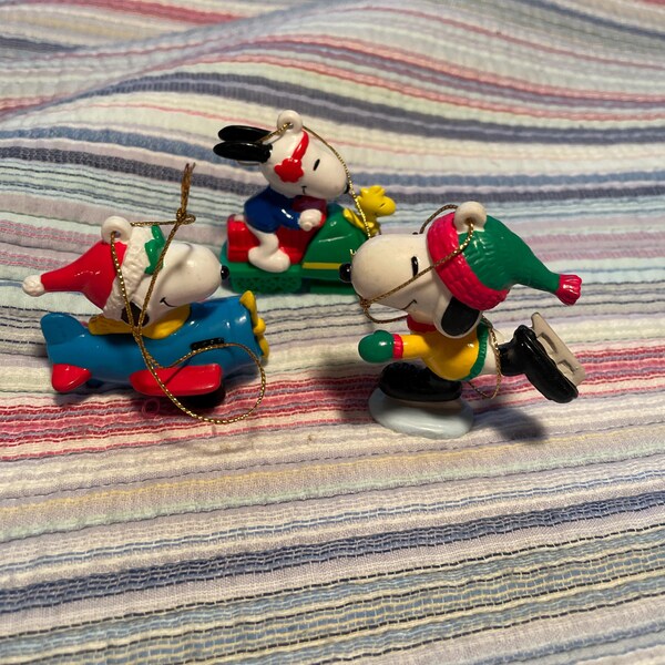 Pick Your Own #2 - Vintage Snoopy Peanuts, PVC Figures, Key Chains ...