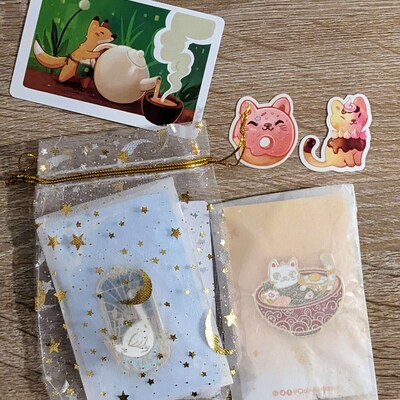 Red Fox Kawaii Keychain : a Cute Fox Acrylic Charm Cute Keychain ...