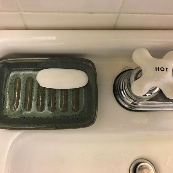 Handmade Ceramic Soap Dish: Raised Center Soap Holder - Etsy