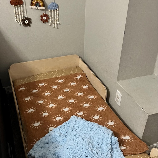 Little Angel on Swing, Tree of Life Dream Catcher, Macrame Doll Wreath ...