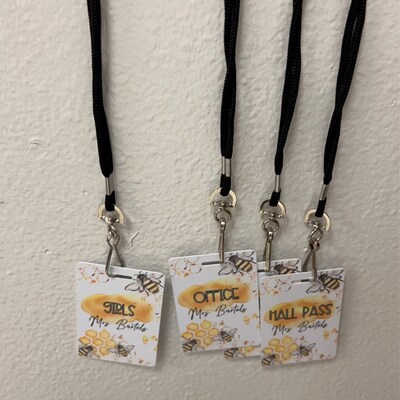 Bee Theme Classroom Hall Passes for Teachers, Personalized, Set of 10 ...