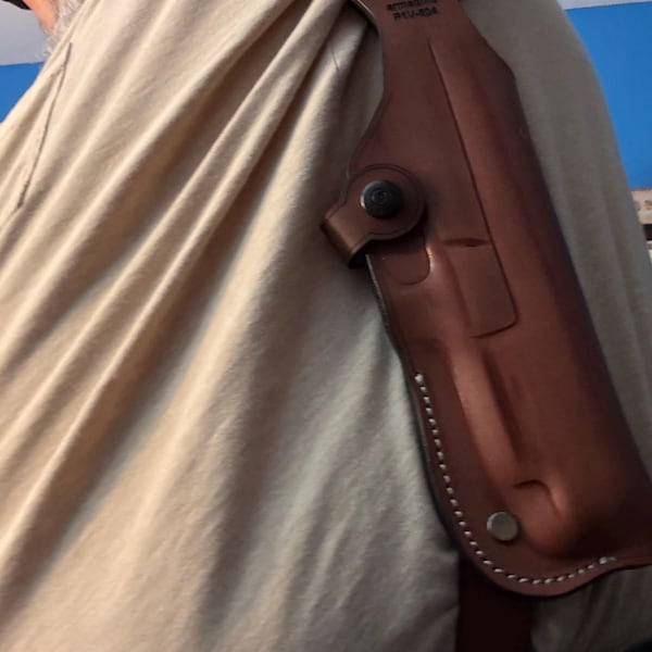 New Armadillo Holsters Tan Leather Vertical Shoulder Holster for 1911 ...