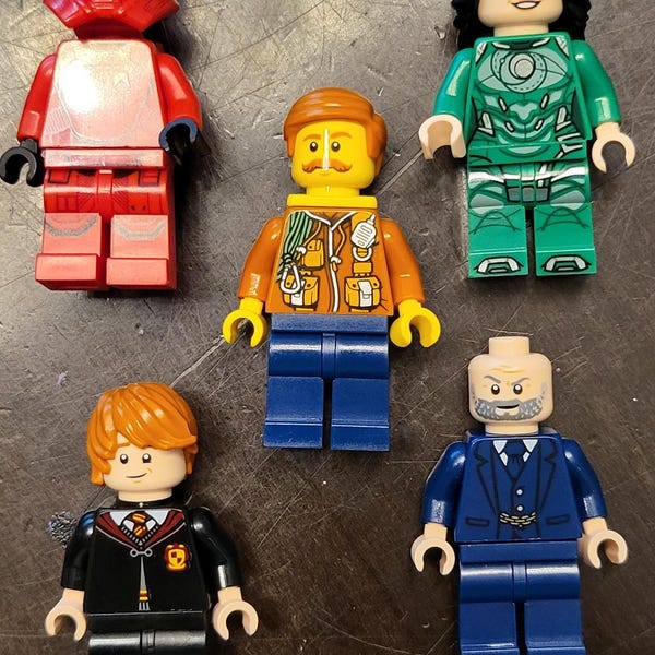 Lego® 2 Minifigures With Accessories Random Assortment Pack, Gift ...