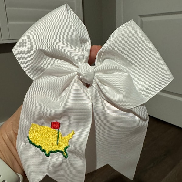 Monogrammed Wreath Sash, Embroidered Masters Trio Wreath Sash, Golf ...