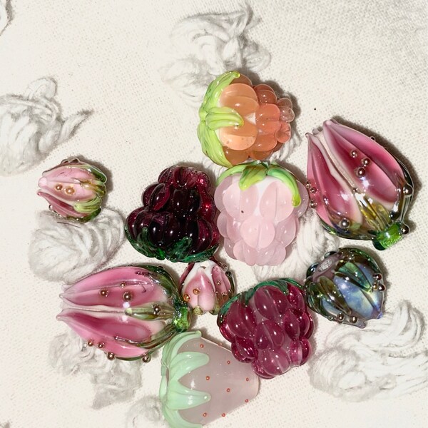 Pink Strawberry Glass Beads, Lampwork Berries, Lampwork Strawberry ...
