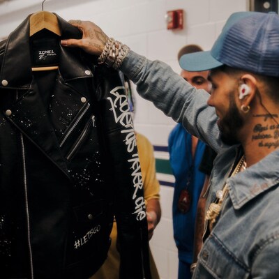 Tufted Rug, Hand Tufted Rug, Custom Logo Tufted Rug, Handmade Rug ...