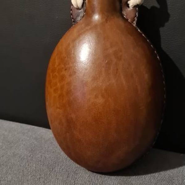 720 Ml Medieval Leather Bottle - 3 Colors - Historical Leather Flask ...