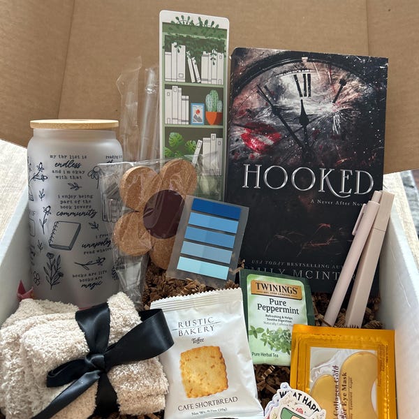 Blind Date With a Book Gift Set Box for Book Lover Club Gift Box for ...