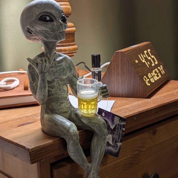 Alien Invasion “party Alien” Male Hang Loose Beer Drinking Ledge ...