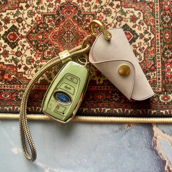 Leather Key Organizer: Personalized Keychain Case, Brass Shackle, Gift ...