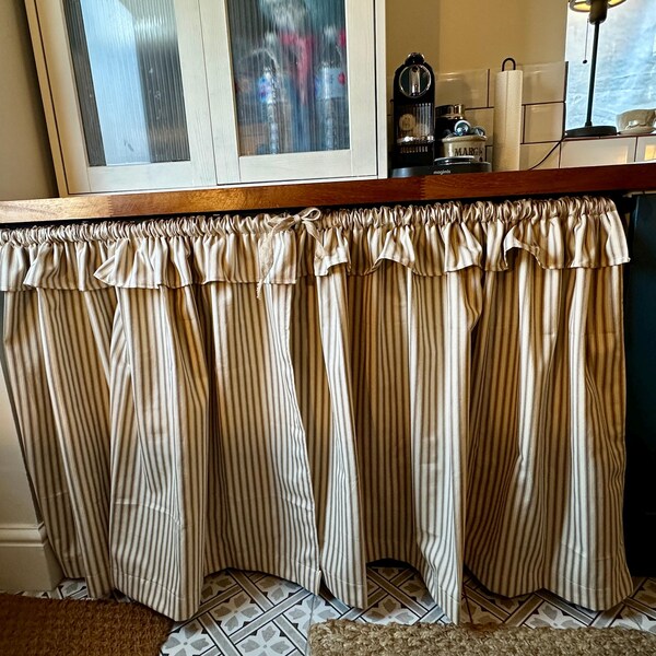 English Country Kitchen Ruffle Hideaway Curtain, Under Sink Curtain ...
