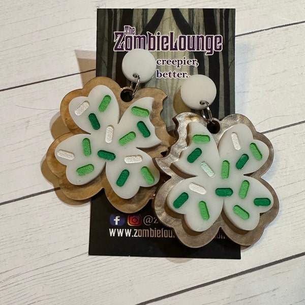 Fish Cheese Cracker Food Earring SVG Cut File - Etsy