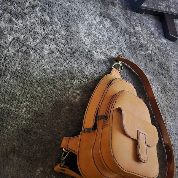 Men Leather Sling Bag Pattern With Video Tutorial, Crossbody Sling Bag ...
