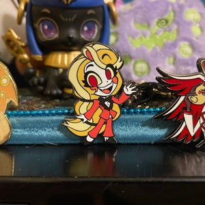 Cute Jollibee Fan Pin / Fast Food Mascot Design / Hard Enamel ...