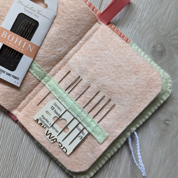 Wool Felt Needle Book Case Organizer Sewing Kit ø Florals ø ...