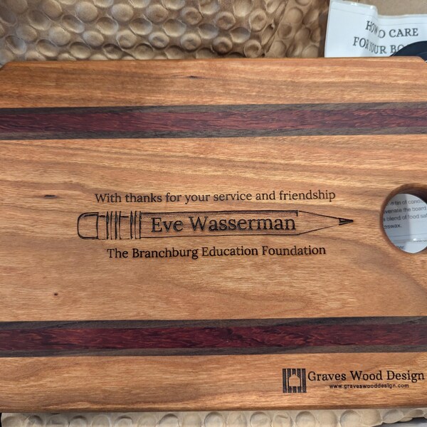 Contemporary Walnut & Maple Knife Block With Contrasting Stripes ...