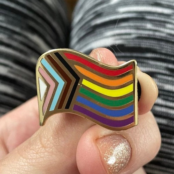 Rubber Pin Back in Different Colors // Rubberback, Rubberpinback, Pin ...