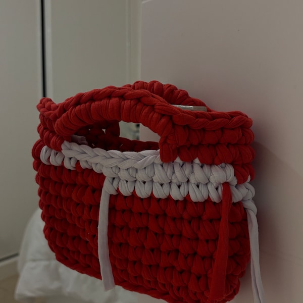 Crochet Bag Pattern Video Tutorial Crochet Bag Tutorial For