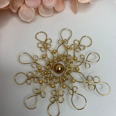 Winter Christmas Snowflake Tutorial, Wire Wrapped Snowflake Christmas ...