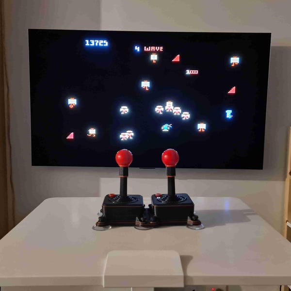 Single Arcade Style 5130mm Tall 40mm Ball Topper With Base Stand for ...