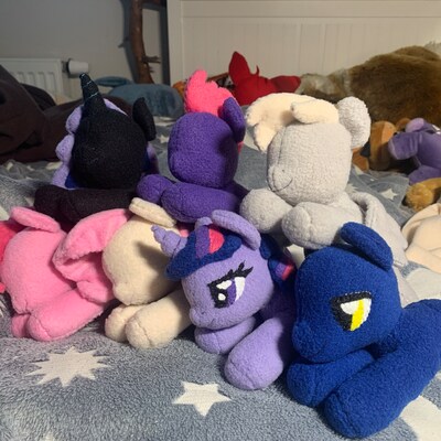 Flutterbat Mane Tail Sewing Pattern - Etsy