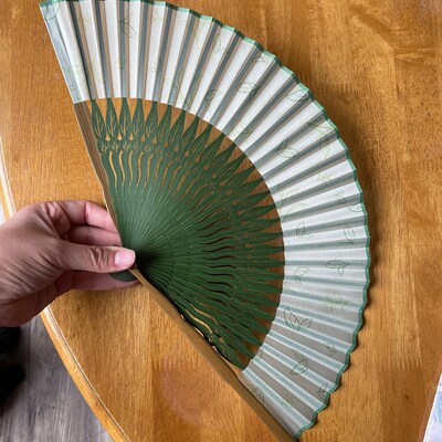 Elegant Green Folding Fan, Classic Hand Fan, Christmas Gift, Best ...