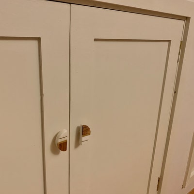 Half Moon Marble & Wood Knob With Brass Strips Artistic Cabinet Knob ...