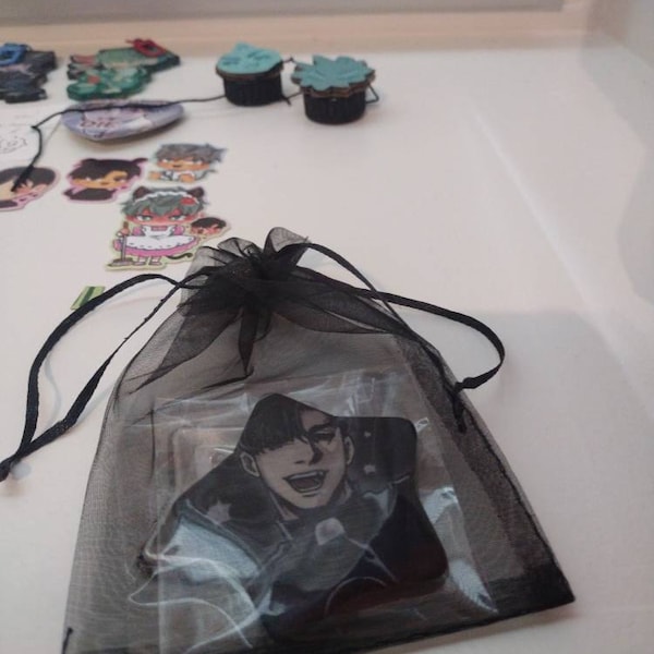 IN-STOCK | Alien Stage Star Buttons - Etsy