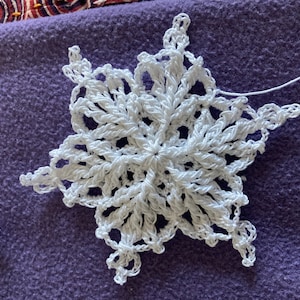 Frosty Tails Snowflake Crochet Snowflake Pattern PDF Digital - Etsy