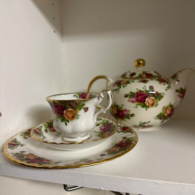 Vintage Mar-crest Daisy and Dot Stoneware Pitcher - Etsy