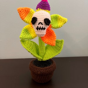 Crochet PATTERN Halloween Flower in a Pot, Amigurumi Creepy Plant ...