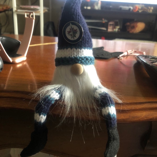 NEW Country Gnomes - Are These the Gnomes for "ewe"! Knitted With ...